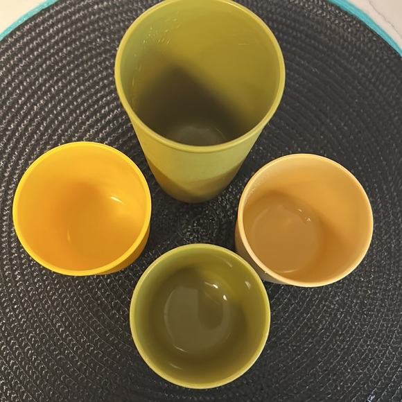 Tupperware | Dining | Vintage Tupperware Tumblers | Poshmark